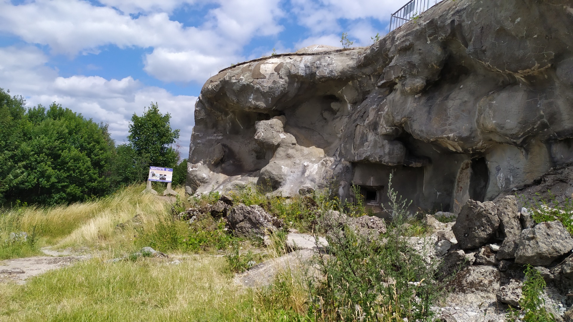 České vojenské pevnosti a bunkry